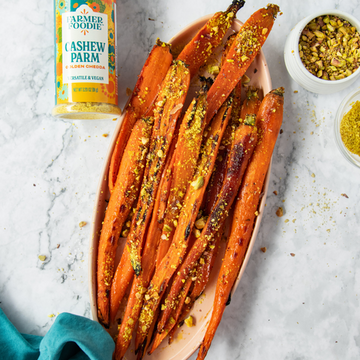Roasted Maple Garlic Carrots – Farmer Foodie